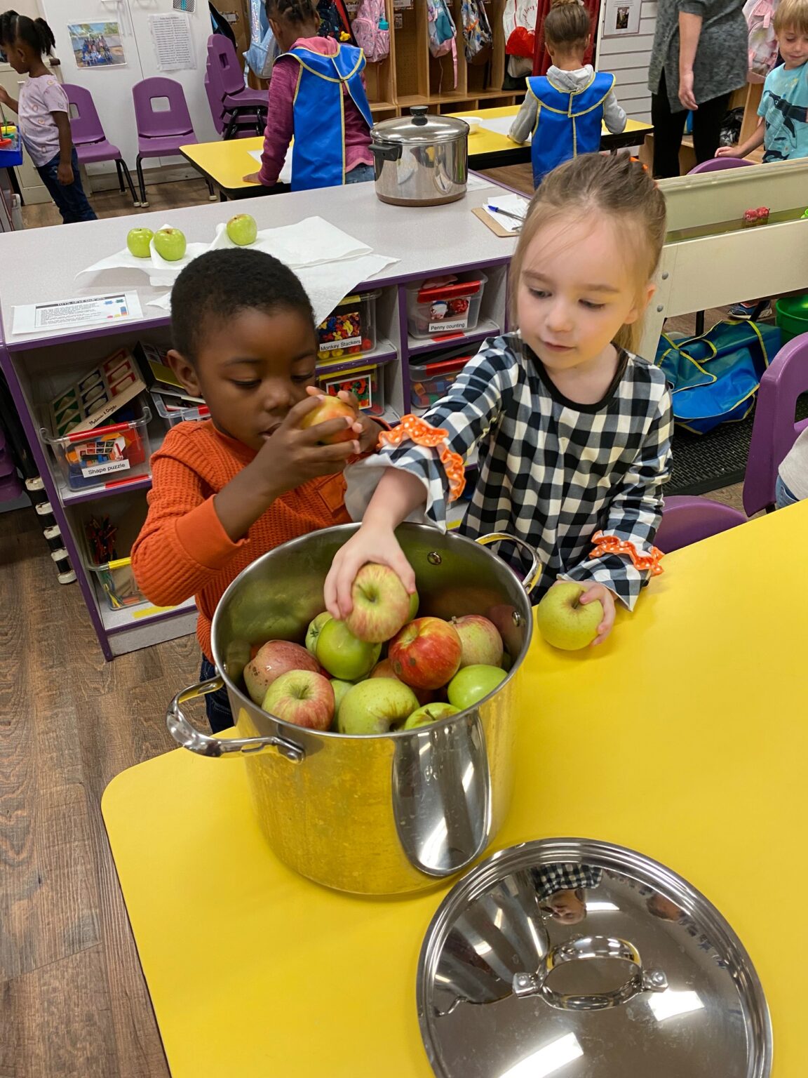 About us - Discovery School